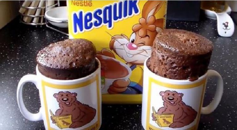 Ce Gâteau Au Chocolat Se Prépare En Moins De 5 Minutes Et Dans Une Tasse